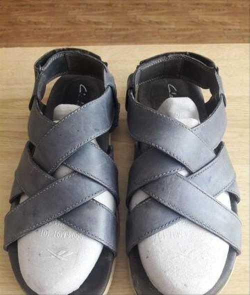 Сандалии Clarks (р42,5)