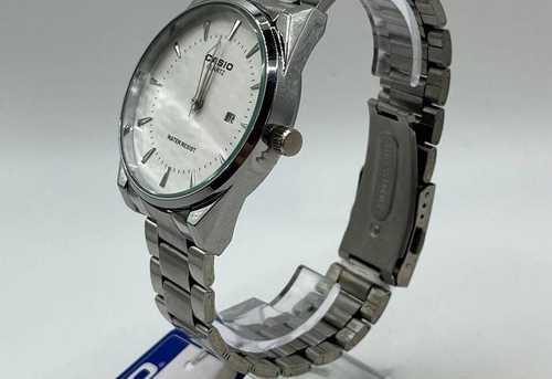 Часы casio quartz