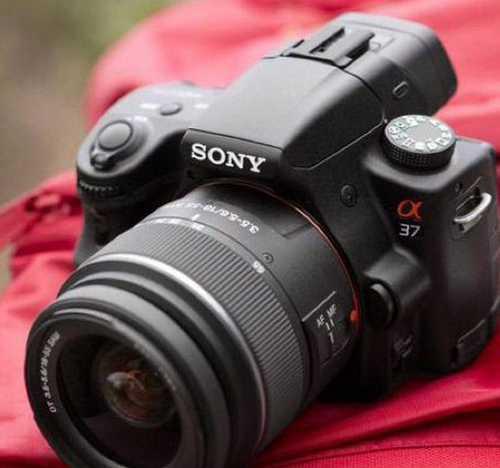 Sony a37   объектив