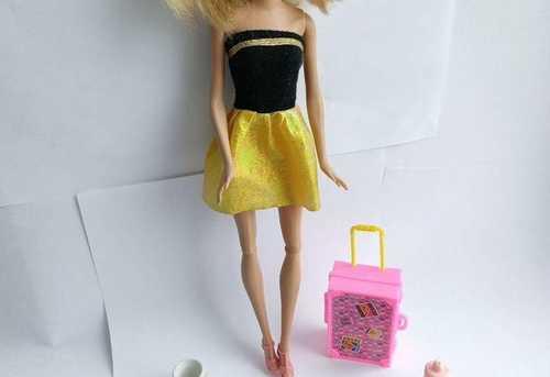 Кукла барби 2009 года с одеждой и обувью