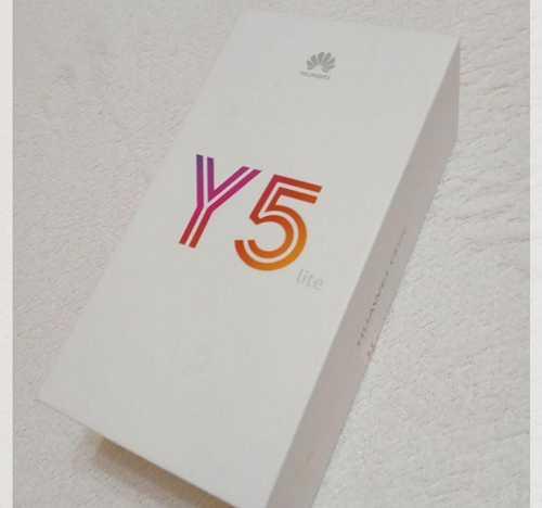 Коробка от Huawei Y5 Lite