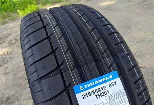 Triangle Sports TH201 215/35 R19 85Y