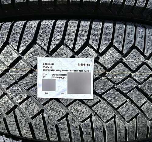 Continental ContiVikingContact 7 255/45 R21 106T