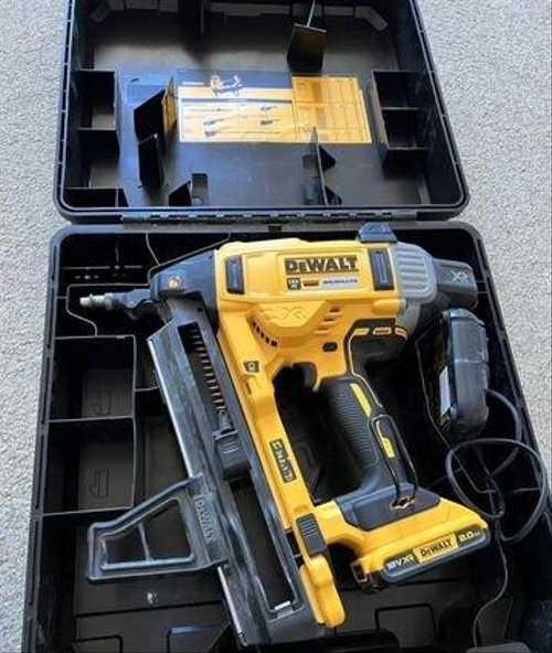 Монтажный пистолет по бетону dewalt dcn890n