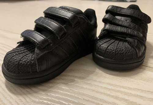 Кроссовки детские Adidas 21 размер (оригинал)