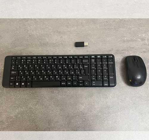 Logitech mk220