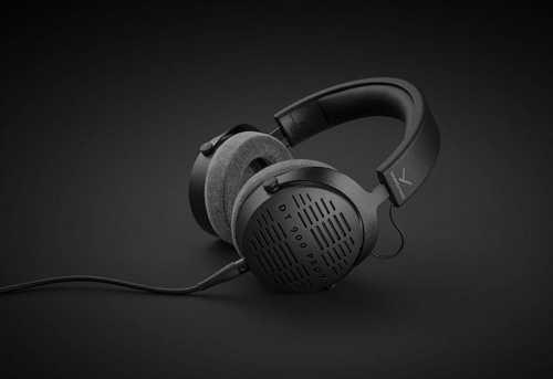 Студийные наушники Beyerdynamic DT 900 PRO X