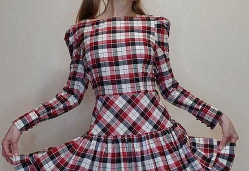 Платье moschino