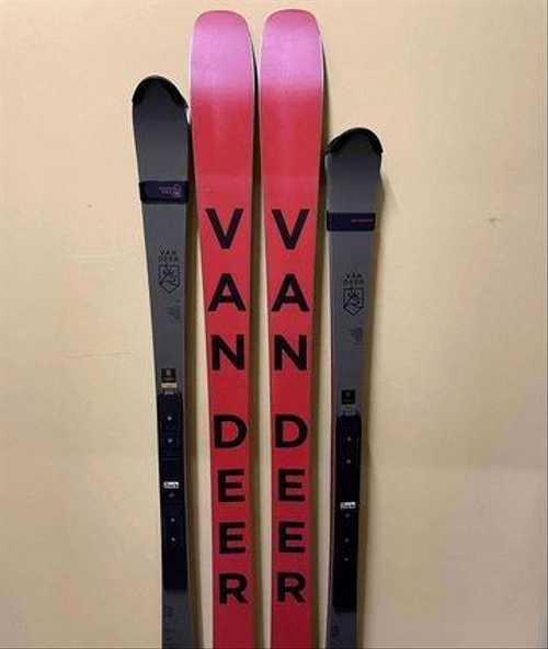 Горные лыжи VAN deer SL FIS WC