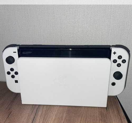 Nintendo switch oled   zelda, hades