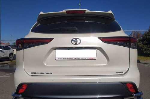 Защита заднего бампера Toyota Highlander