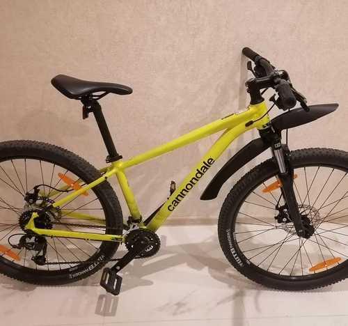 Велосипед Cannondale trail 8 (размер S)