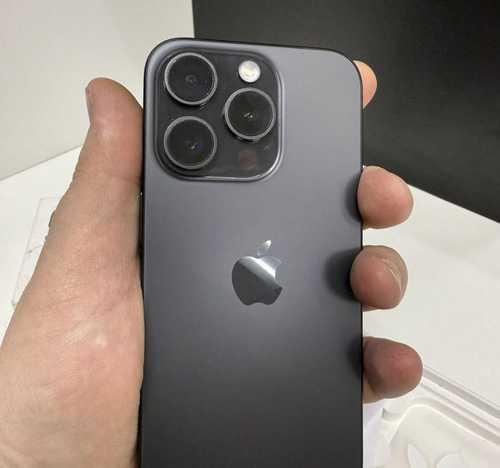 iPhone 15 Pro, 256 ГБ