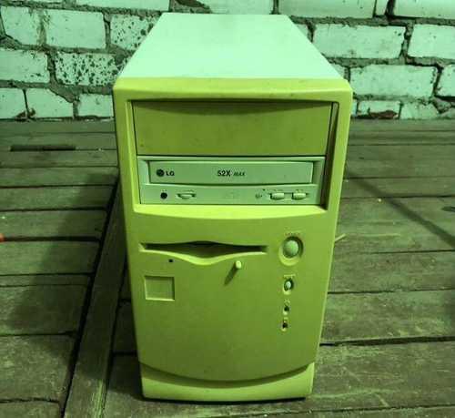 Старый ретро Компьютер