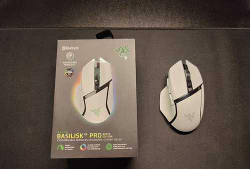 Мышь Razer Basilisk v3 pro white