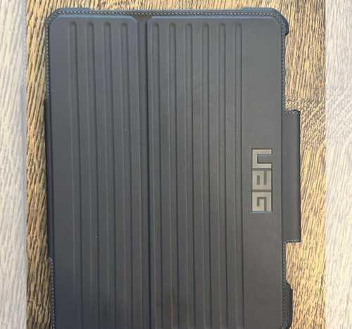 Чехол UAG metropolis iPad 11 2024 M4