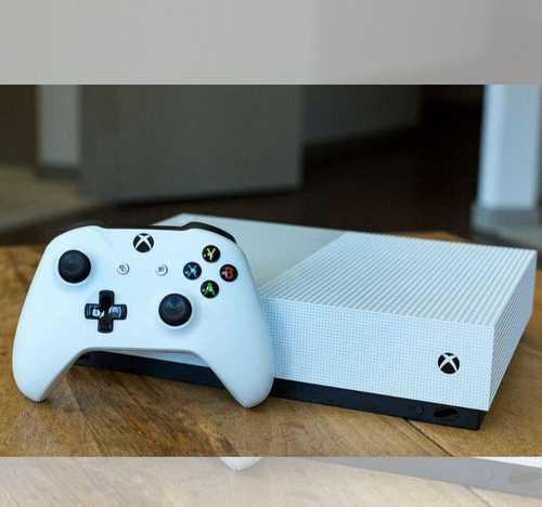 Xbox one s 1tb с подпиской