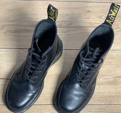 Ботинки женские dr martens 39