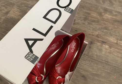 Туфли женские Aldo атласные