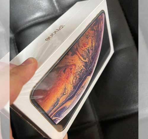 iPhone Xs, 64 ГБ