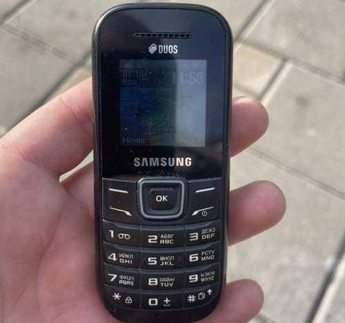 Samsung GT-E1202