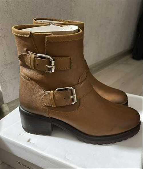 Кожаные сапоги Steve Madden