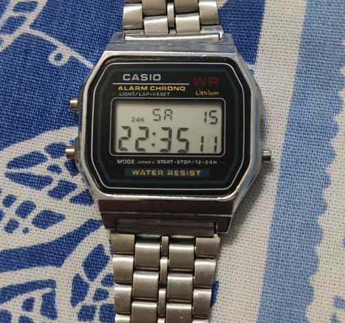 Наручные часы Casio alarm chrono