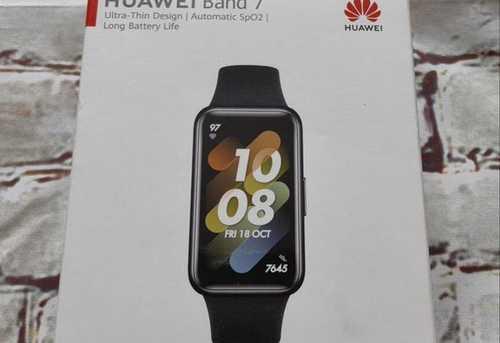 Новые Huawei Band 7