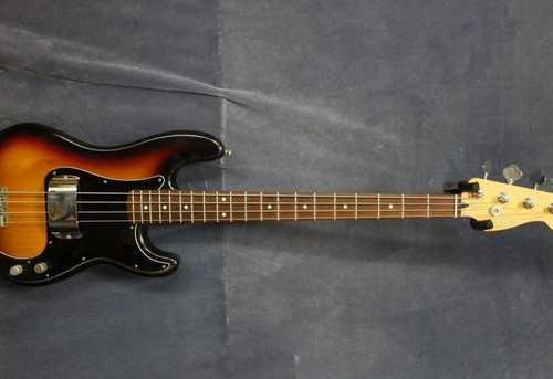 Fender Precision Bass Highway One