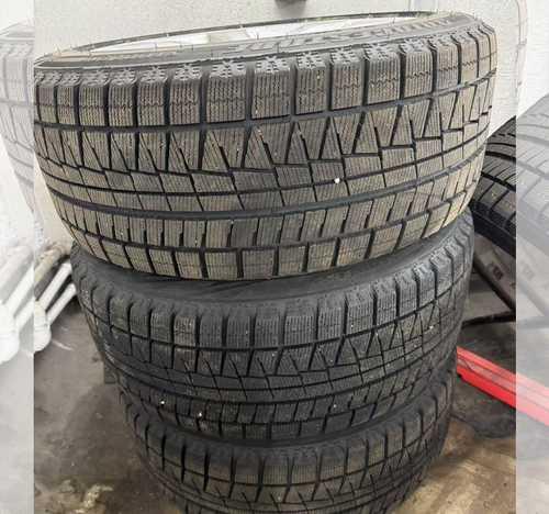 Bridgestone Blizzak Revo GZ 225/50 R17 94S
