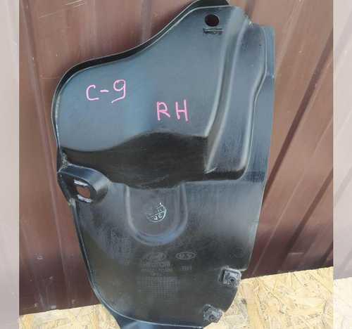 Подкрылок задний правый Hyundai Getz 5 дв рестG4EE
