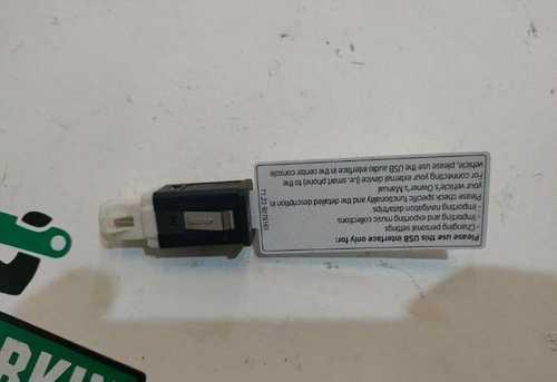 Вывод USB Bmw X3 F25 2.0 N20B20A 12.20.2012
