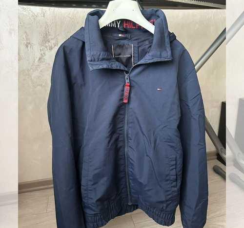Tommy hilfiger ветровка