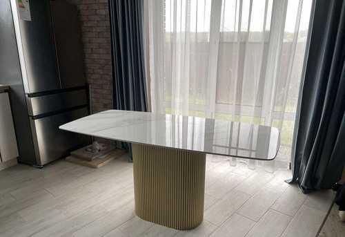 Новый кухонный стол из керамогранита