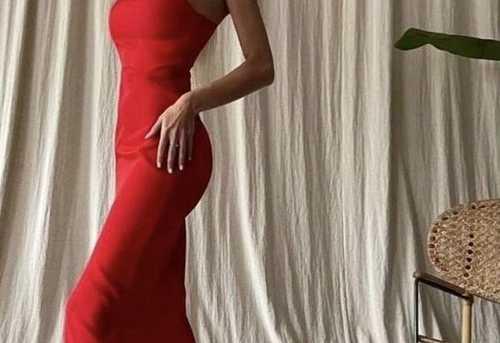 Платье красное 42