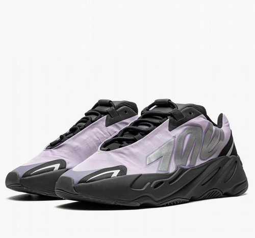 Кроссовки Adidas Yeezy Boost 700 mnvn Geode