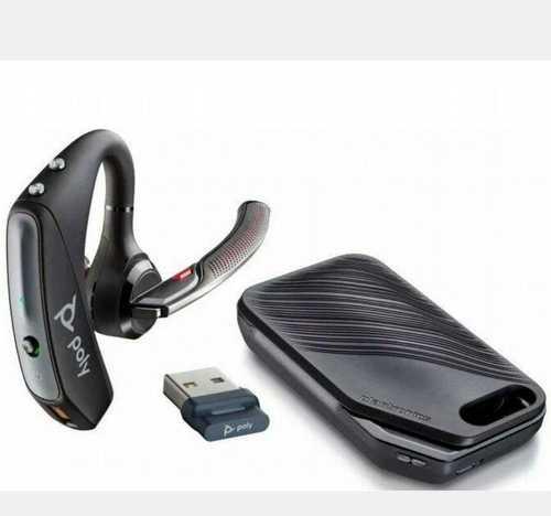 Гарнитура Plantronics Voyager 5200 UC новая