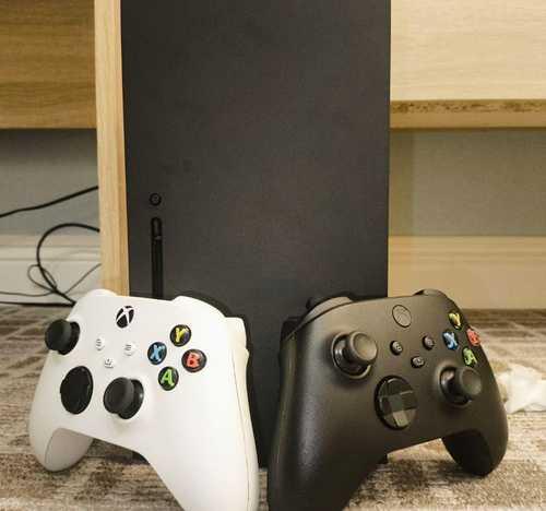 Приставка Xbox Series X