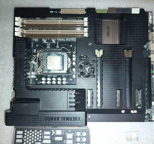 Asus sabertooth Z77 + core i7 3770k