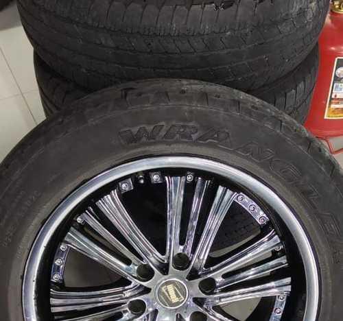 275/55/20 goodyear wrangler Б/У на литье Tahoe