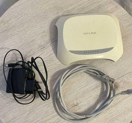 Роутер TP-Link WR720N