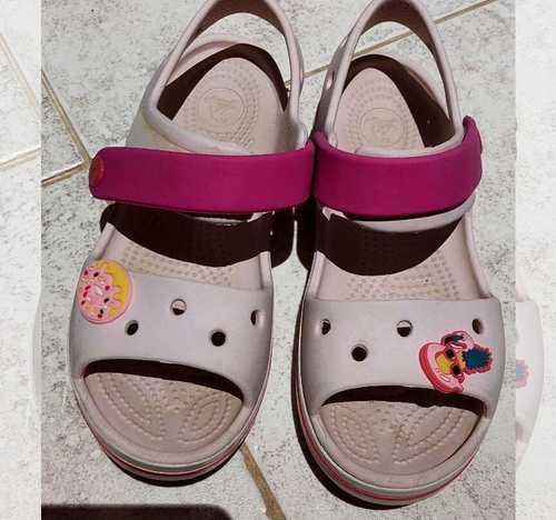 Сандалии crocs j1