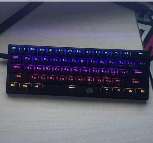 Redragon игровая клавиатура Anivia RGB (60%)