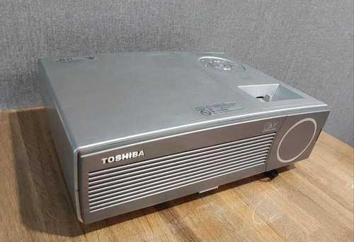 Проектор DLP Toshiba TDP-T100