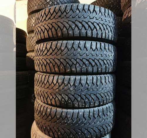 Nokian Tyres Nordman 4 215/65 R16