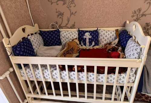 Детская кровать и матрас