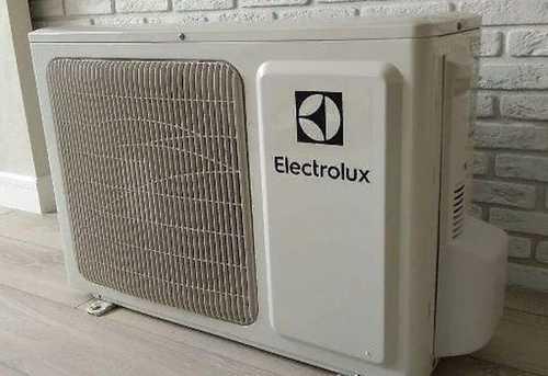 Кондиционер Electrolux Инверторный 35 м2