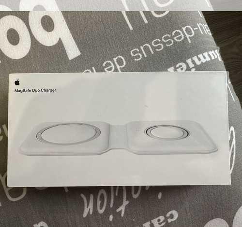 Беспроводное зарядное устройство Apple MagSafe Duo