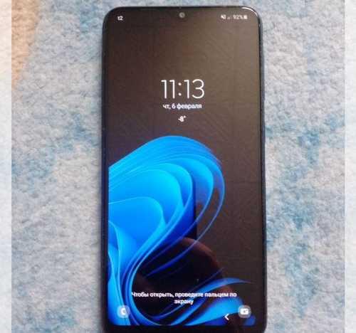 Samsung Galaxy A10, 2/32 ГБ