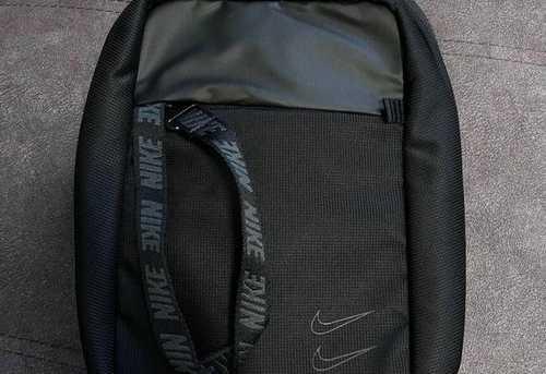 Nike сумка черная